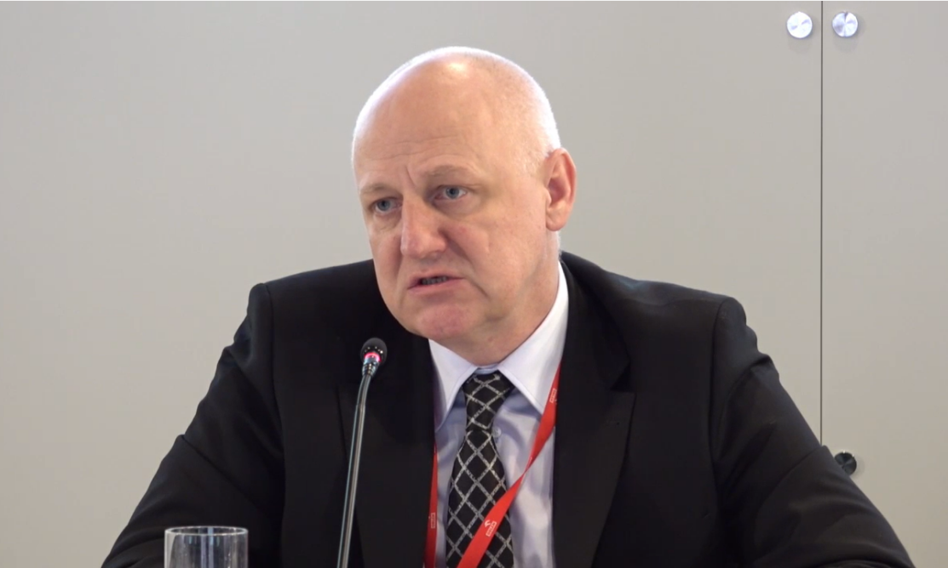 Wiceprezes Orlenu: Gaz powinien pozostać paliwem przejściowym - Bankier.pl