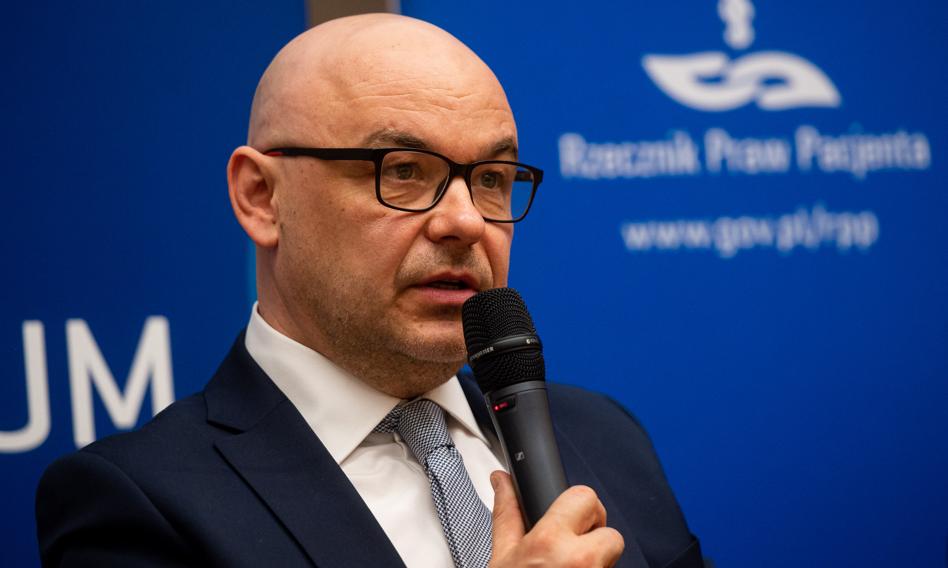 Filip Nowak pozostaje na stanowisku prezesa NFZ - Bankier.pl